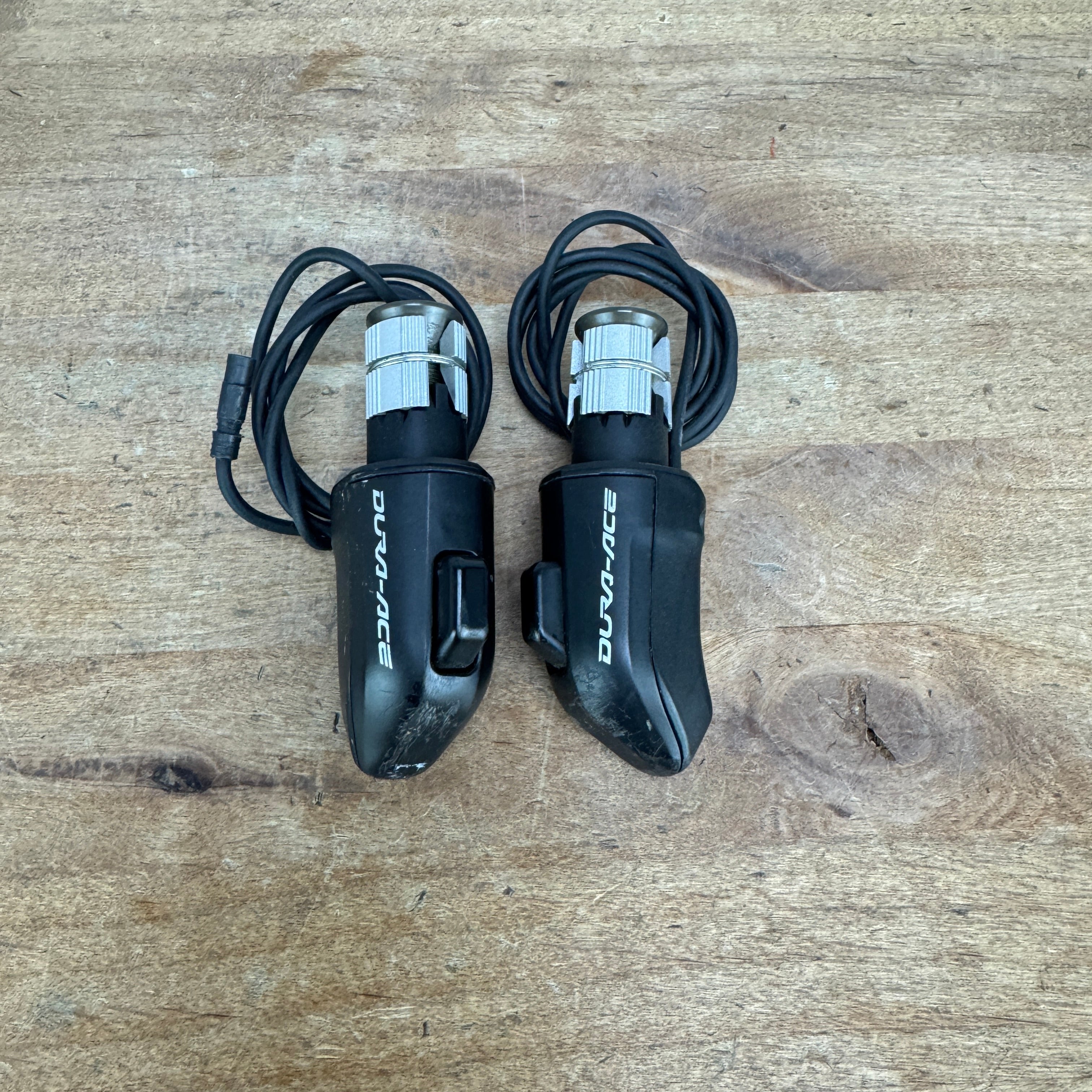 Shimano Dura-Ace SW-9071 Di2 11-Speed Electronic Aero Bar Bike Shifter – CyclingUpgrades.com